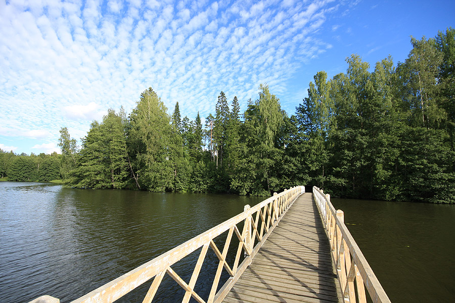 Pałac i zespół parkowy Mustion Linna | morowiec.pl